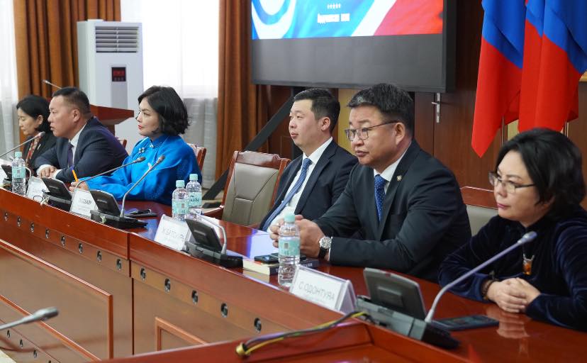 Ардчилсан намын 4 11 мэдээллийн цагаар УИХ ын гишүүн УИХ дахь