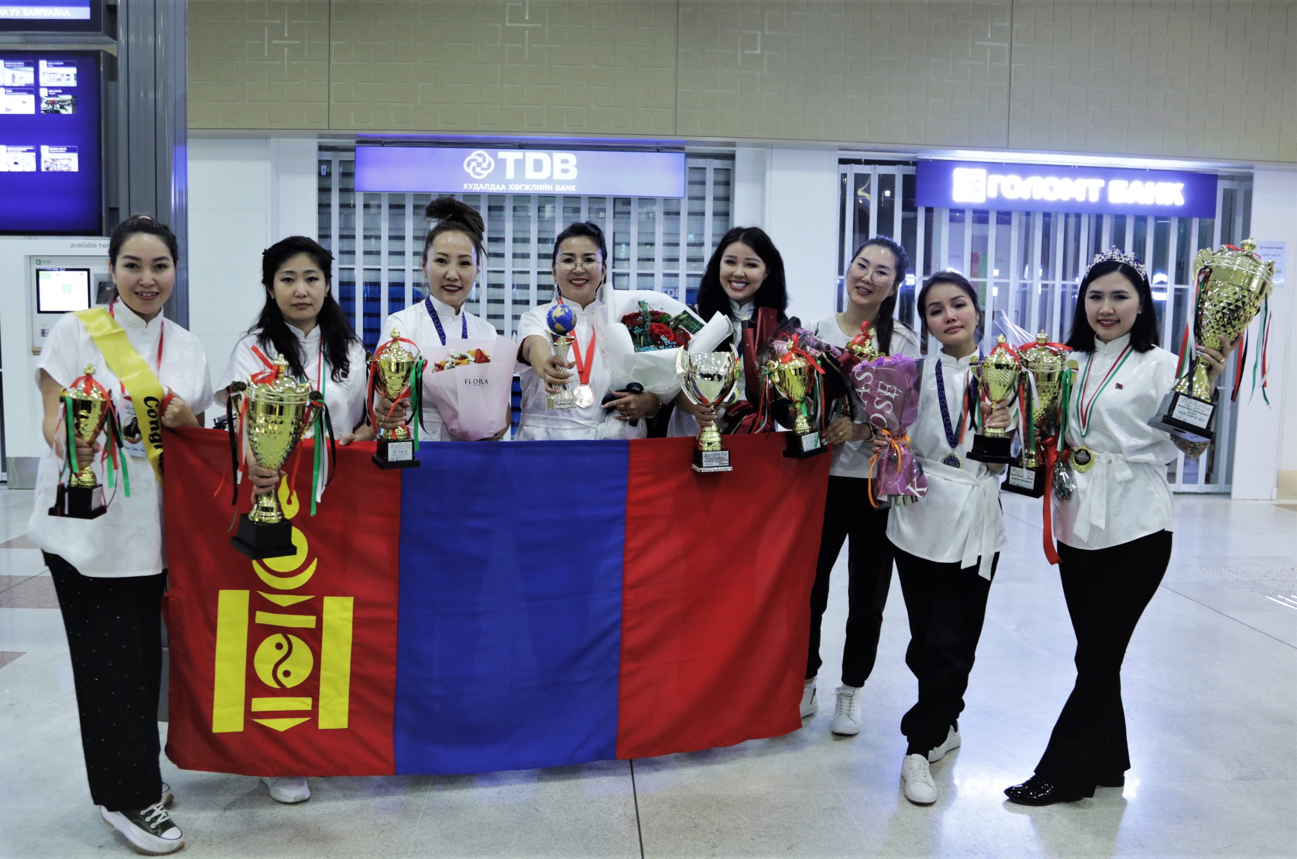 Дубайд болсон “Brilliant cup”-аас Монголын баг 6 шүүгчийн эрх, мастер ...